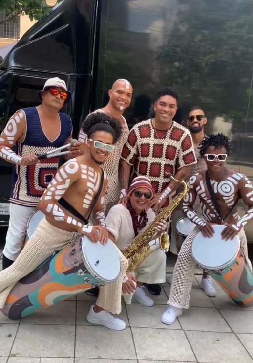 Timbalada grava campanha da Copa do Mundo ao lado de Ludmilla e João ...